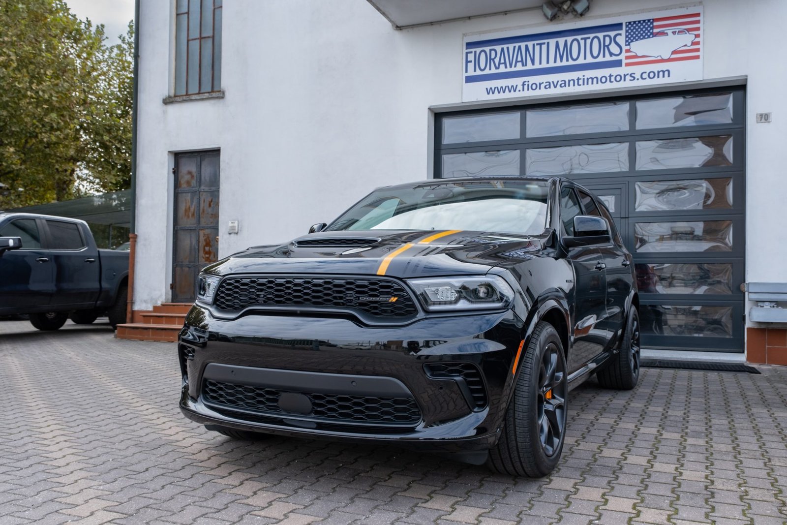 DODGE DURANGO RT 4x4 5.7L V8 HEMI ORANGE 2024 - Fioravanti Motors